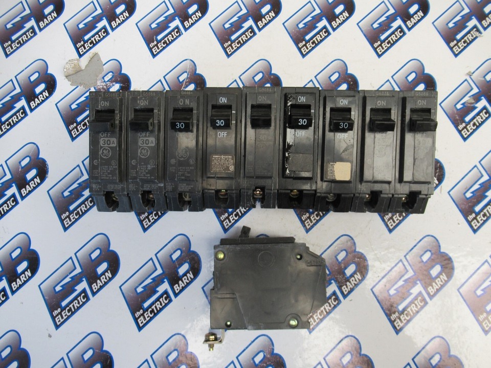 GE THQB1130 Circuit Breakers (LOT OF 10) 30 Amp 120 Volt 1P 10K Bolt On ...