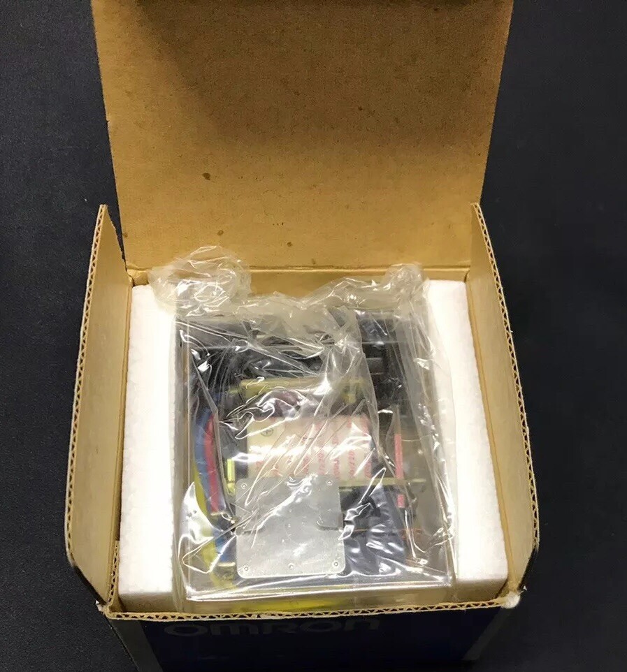 Omron MM2XP-JE 200/220VDC 8 Pin Plug In DC Switching DPDT Relay MM2 X P ...