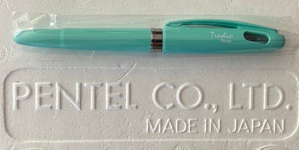 Pentel Tradio Fountain Pen Pastel Green TRF97D-C - Iridium Nib with ...