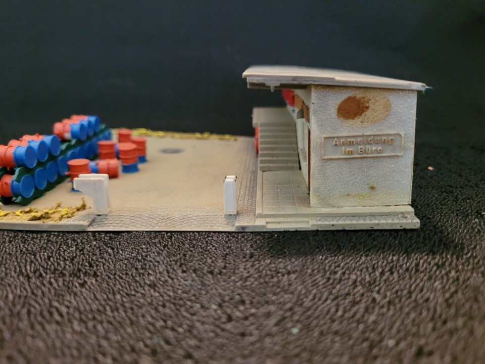 Lot of HO Scale Built up City Buildings | eBay