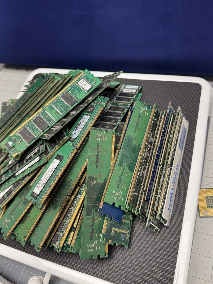 Lot Of Scrap Computer Desktop Server Memory Ram Gold Metals Recovery | eBay