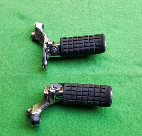 Vintage 1985 Honda Nighthawk - Rear Foot Rest Pegs x 2 / CB 650SC ...