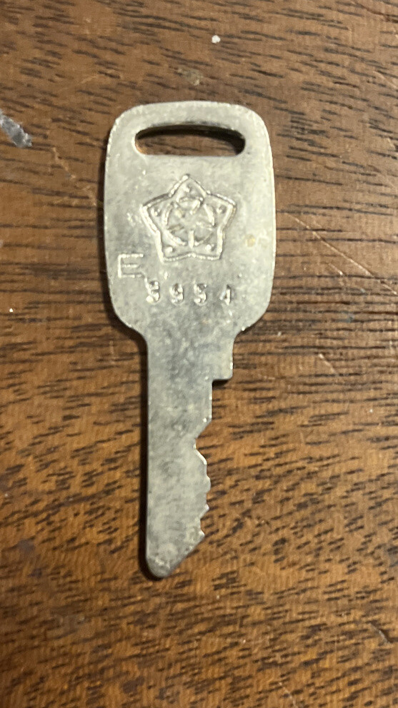New NOS Vintage Honda Precut OEM Motorcycle key code E3954 E 3954 60s ...