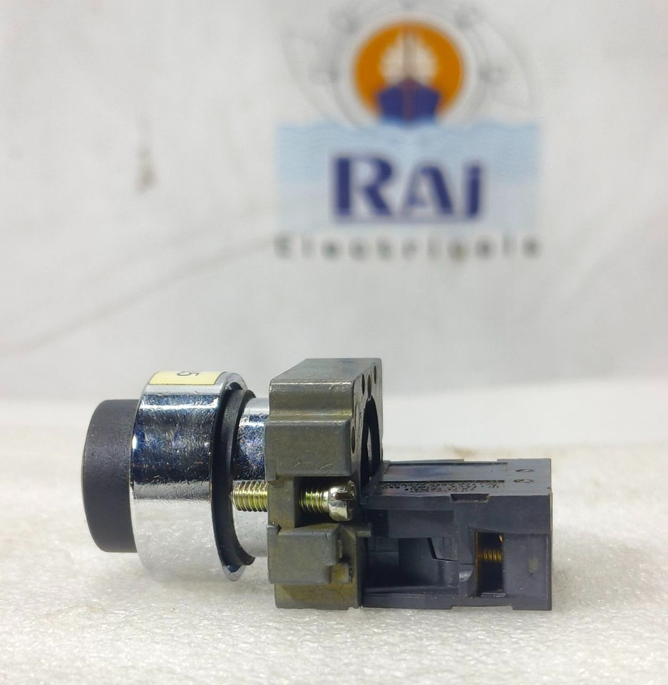 TELEMECANIQUE ZB2-BE101 POSITION SWITCH WITH CONTACT BLOCK 400V 10A ...