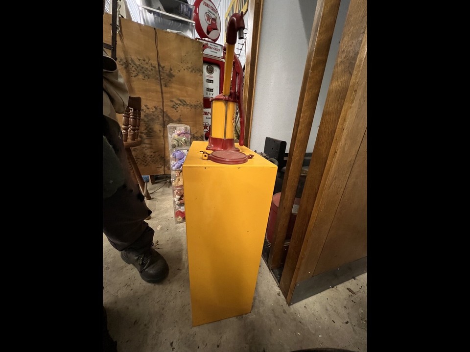 ANTIQUE VINTAGE SHELL COLLECTABLE OIL PUMP & TANK RE-FINISHED | eBay