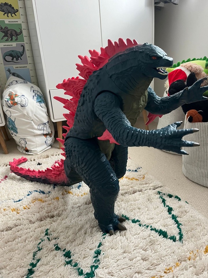 Monsterverse Godzilla x Kong: The New Empire 58cm Titan Evolved ...