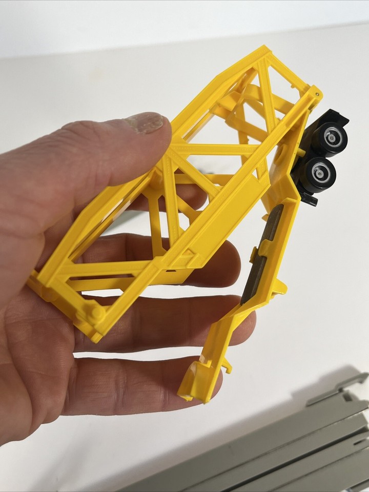 Tyco US 1 Electric Trucking Operating Auto Loader Unloader W Turnout ...