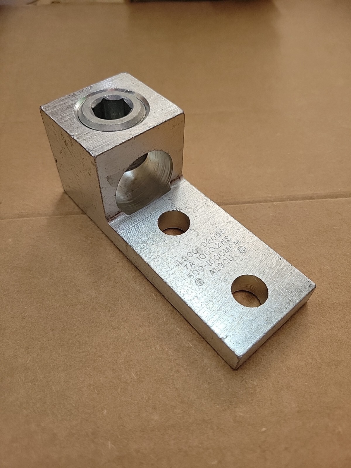 ILSCO D2056 TA 10002ns Aluminum Electric Connector Lug 500-1000 MCM for ...