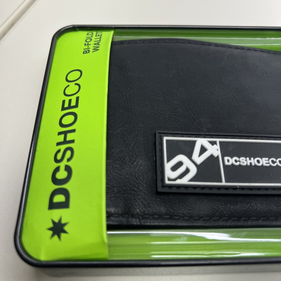 MENS DC SHOES BLACK BIFOLD WALLET | eBay