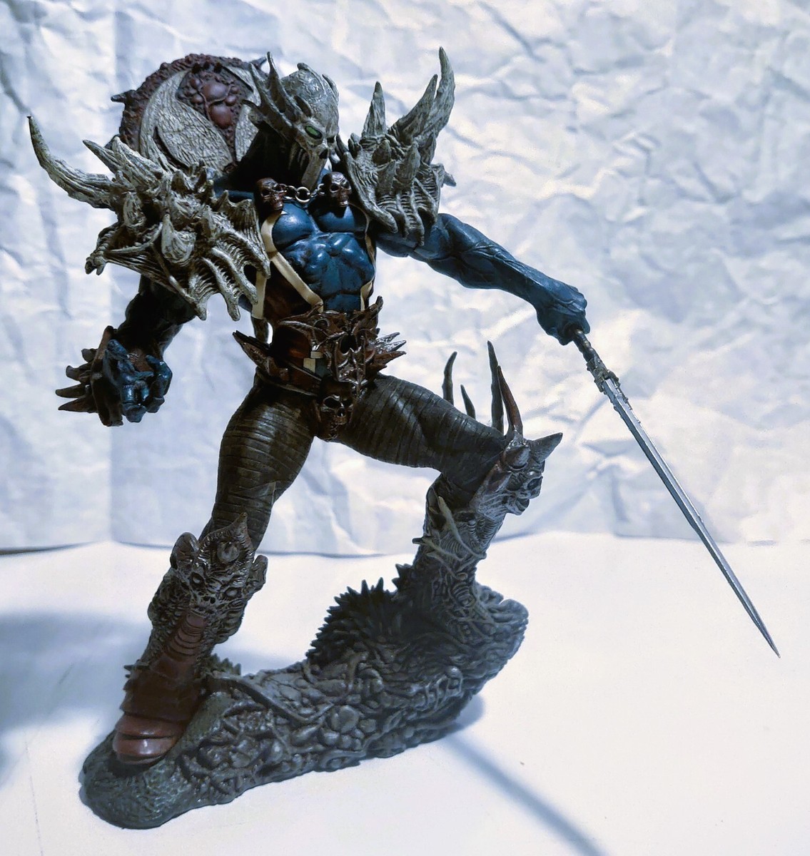 McFarlane Toys Spawn The Art of Spawn Series 26 | The Black McFarlane Toys Spawn The Art of Spawn Series 26 | The Black