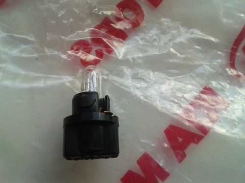 GENUINE BRAND NEW KIA RIO 2000-2005 BULB- REAR COMBINATION LAMP | eBay ...