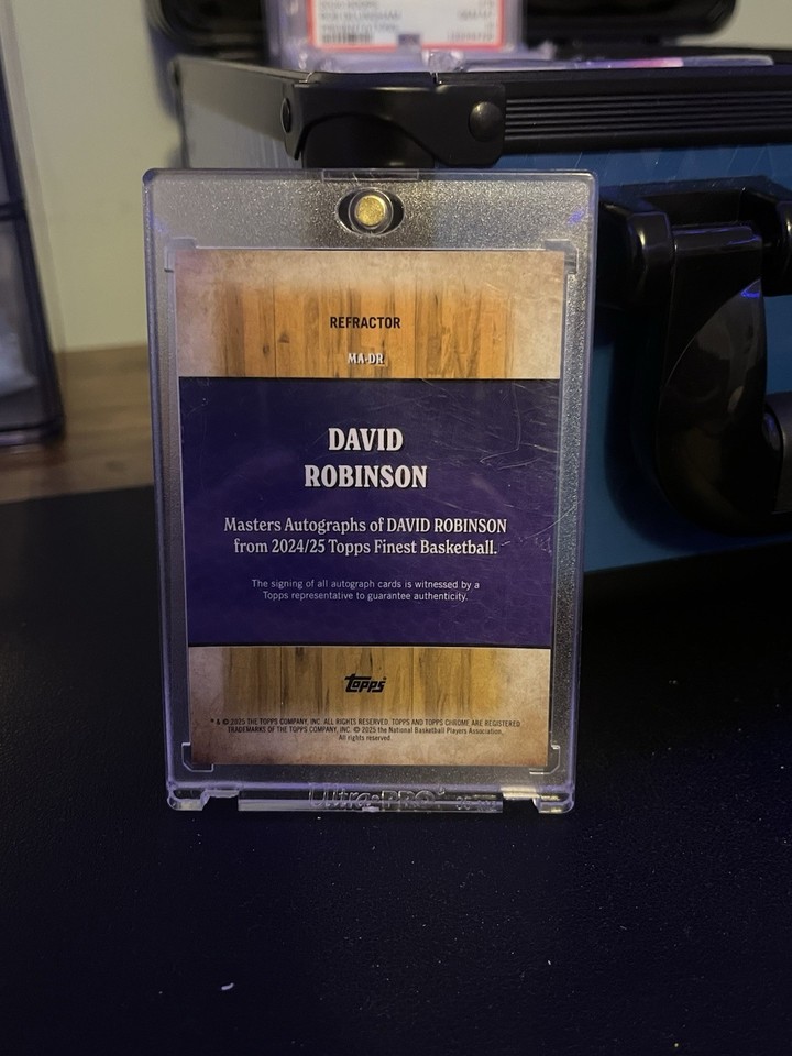 2023-24 Topps Finest - Masters Autographs David Robinson #MA-DR ...