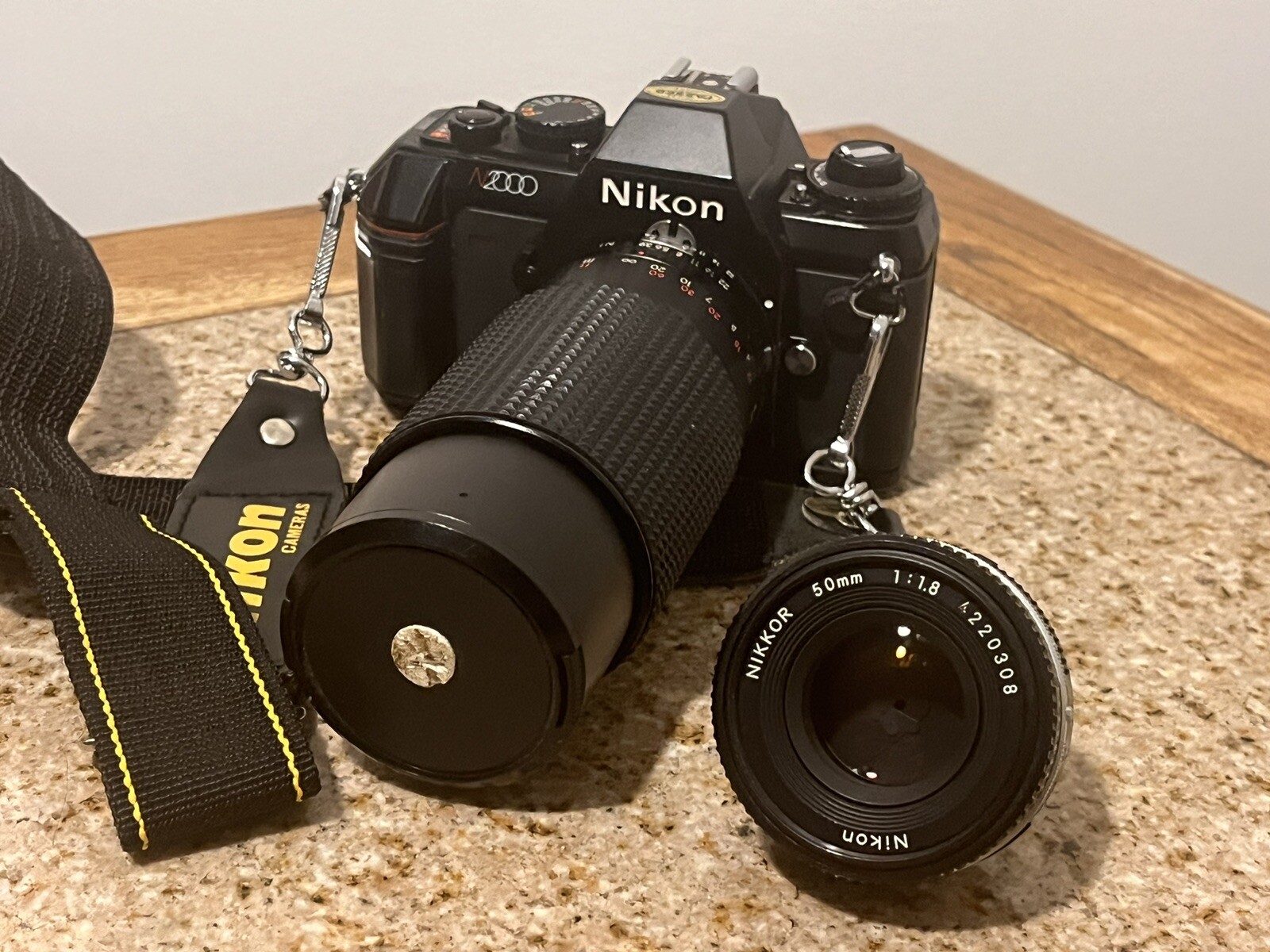 Nikon N2000 35mm Film Camera With Nikkor 50 mm + Abinar 80-200mm Macro ...
