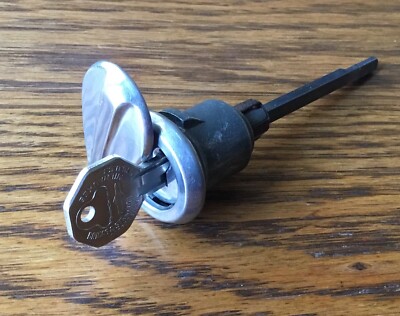 1941~1948 Chevrolet Buick Pontiac DOOR LOCK w/BRIGGS KEY vtg 1940s GM ...