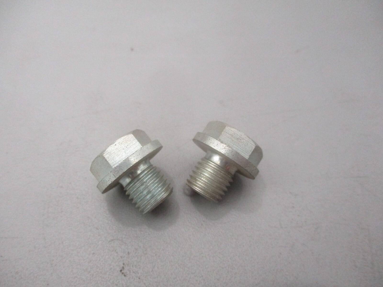 NOS Kawasaki OEM Oil Filler Plugs 2pcs 1970 G4TR C2TR 16115-010 | eBay