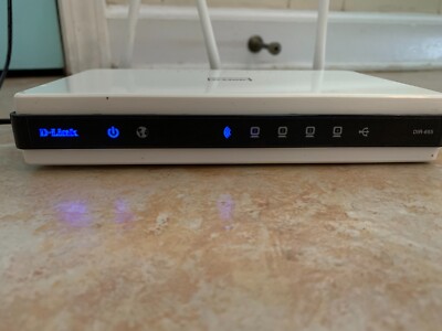 D-Link DIR-655 300 Mbps 4-Port Gigabit Wireless N Router. Works fine ...