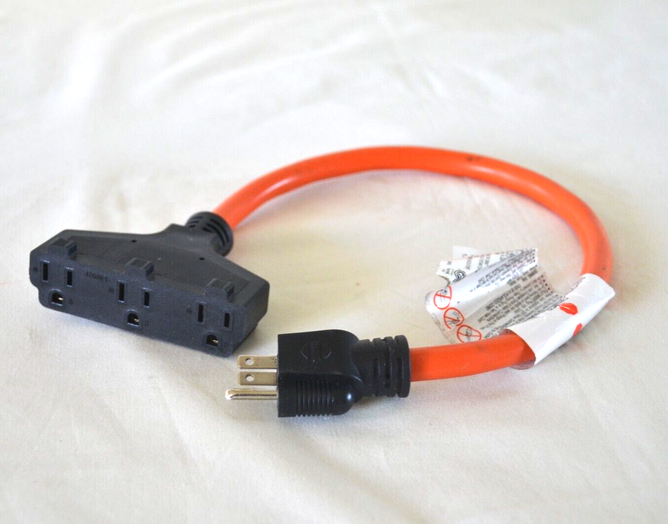 Intertek Extension Cord With 3 Outlet (2ft) 15a/125vac/1875w for sale ...