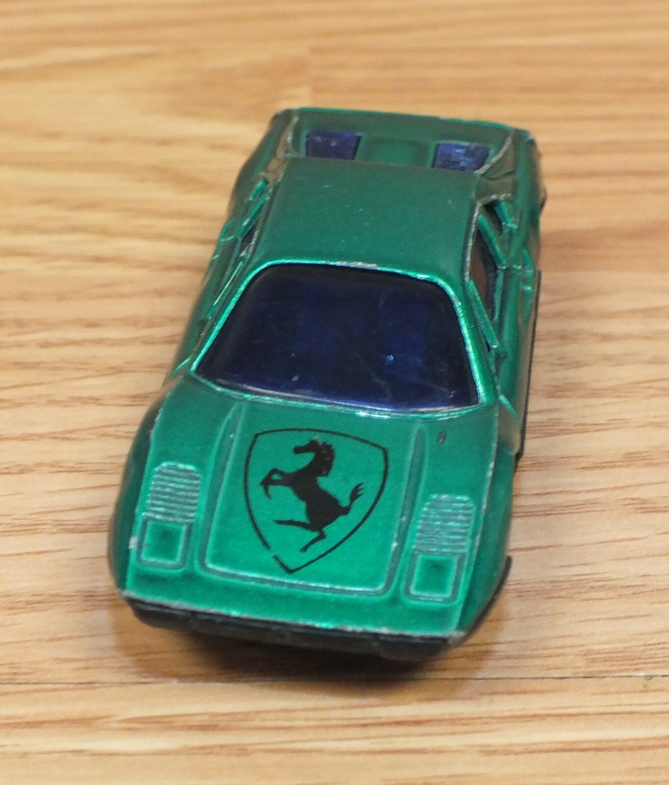 Genuine MC Toy - Green Ferrari 308 GTB Collectible Vintage Style Car ...