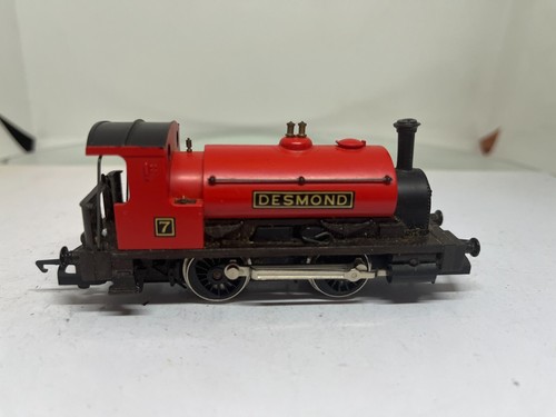 Hornby OO Gauge Railways R771 BR 0-4-0 Saddle Tank Locomotive #7 ...