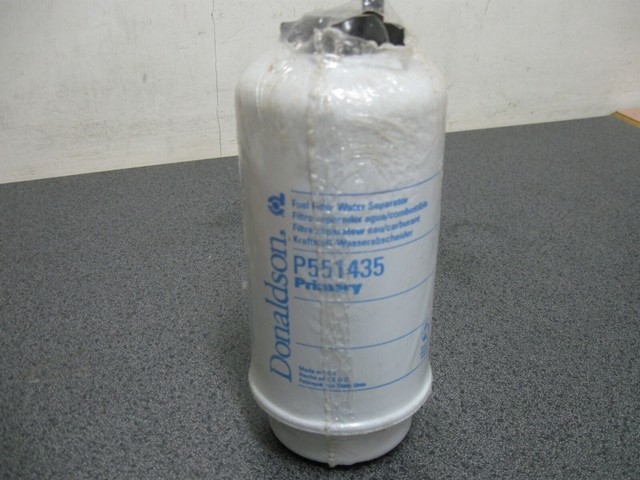 P551435 Donaldson Fuel Filter Water Separator John Deere for sale ...