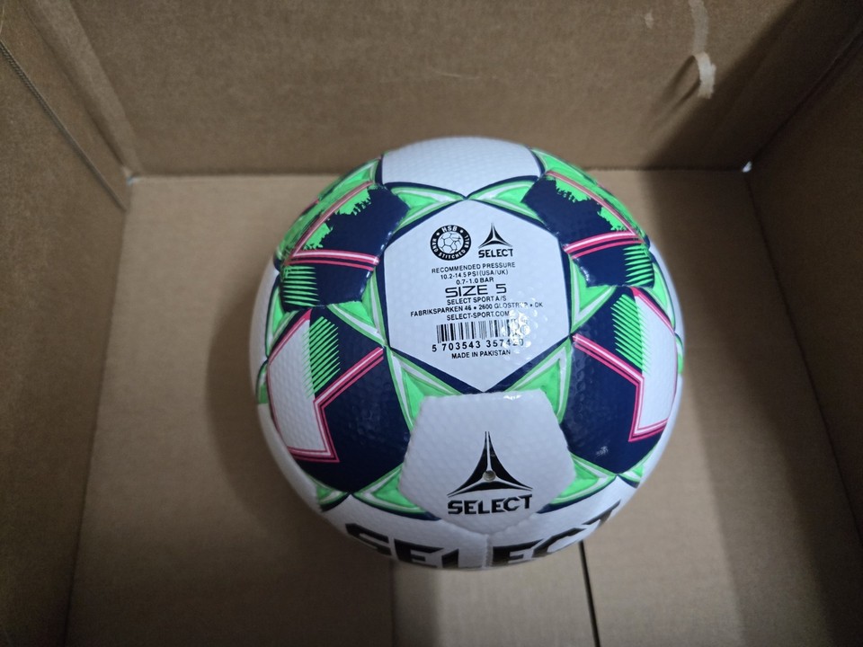 Select Brillant Super HSB Soccer Ball Size 5 | eBay