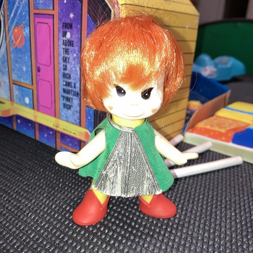 Original vintage 1967 Swedlin Mini-Martians Star Space Age Toy Figure ...