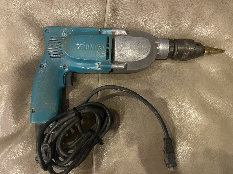 Makita HP2010N 3/4” 2 Speed Hammer Drill | eBay