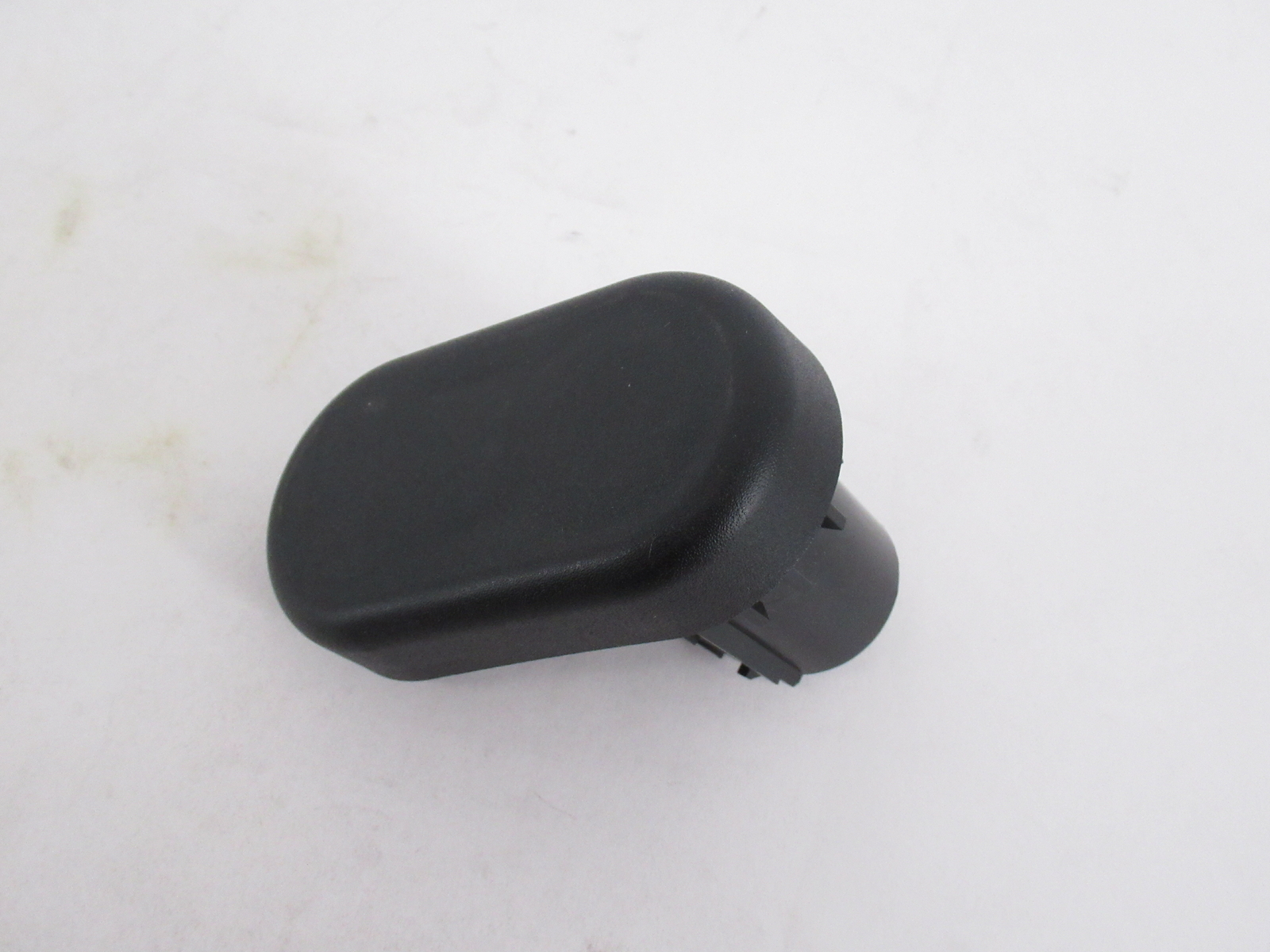 Genuine OEM Toyota 82821-0C070 Right Rear Tow Hook Cover Connecetor | eBay