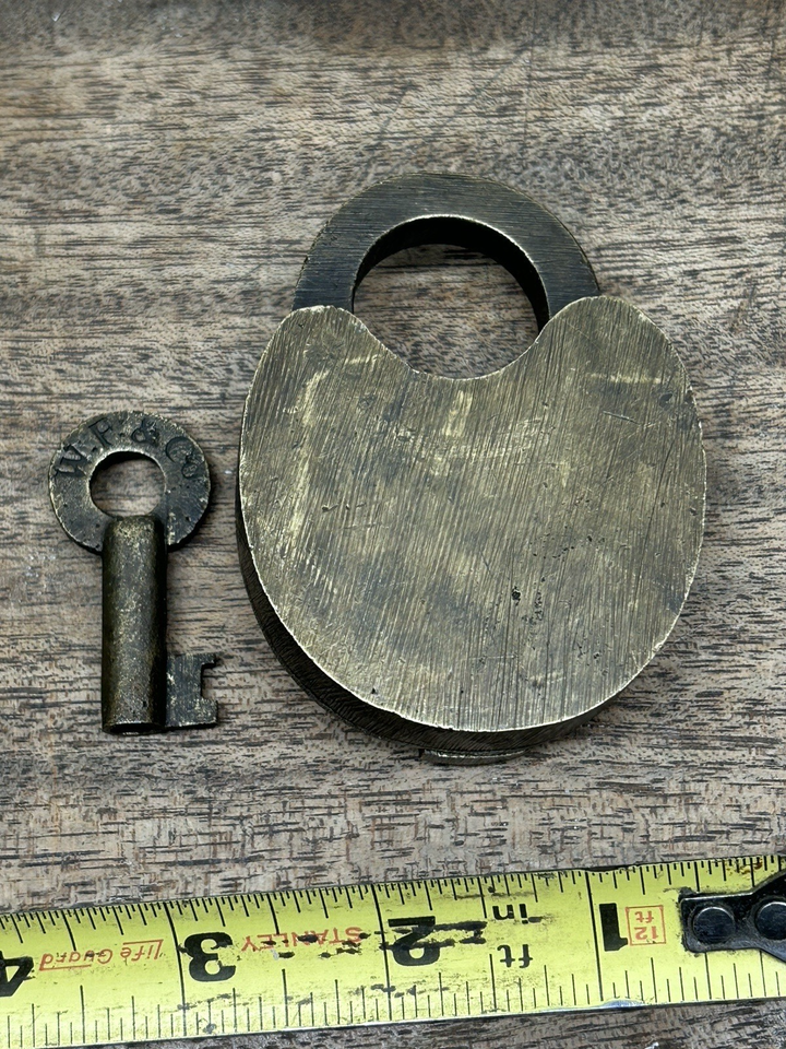 VINTAGE WELLS FARGO CO. CAST BRASS PADLOCK WITH KEY ~ ANTIQUE! | eBay