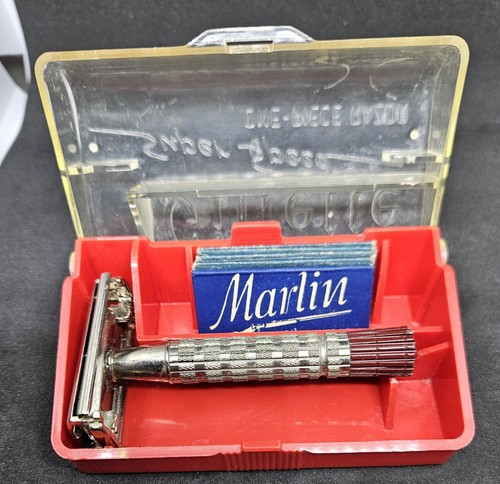 1950's Gillette Red Tip Super Speed Safety Razor - EX+ Case & Blades C1 ...