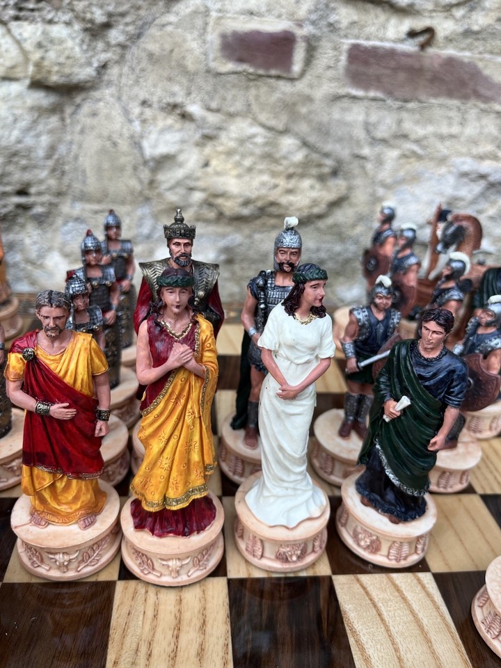 Luxury X-Large Trojans and Spartans Chess Set - Solid Wood Board ...