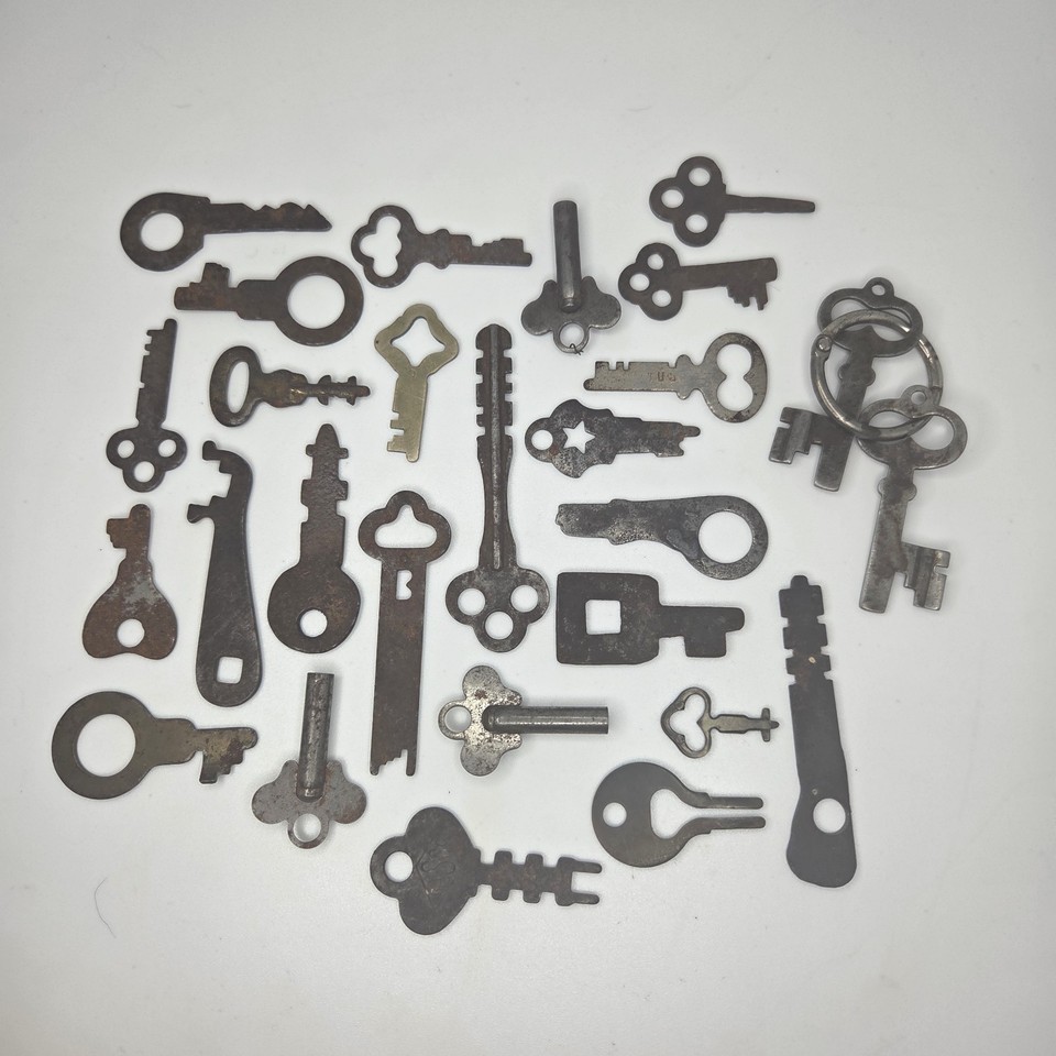 27 Vintage Flat Odd Shaped Keys Padlock Trunk Double Bit Antique ...