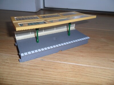 Platform Canopy with Metal Supports for Hornby OO Gauge Model Railway ...