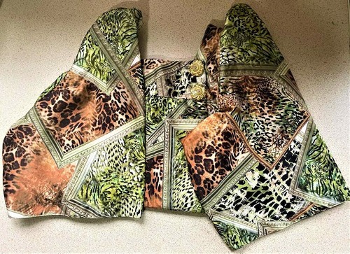 Uganda's traditional wear, Gomesi, Dress, Busuuti, Uganda,Gomasi ...