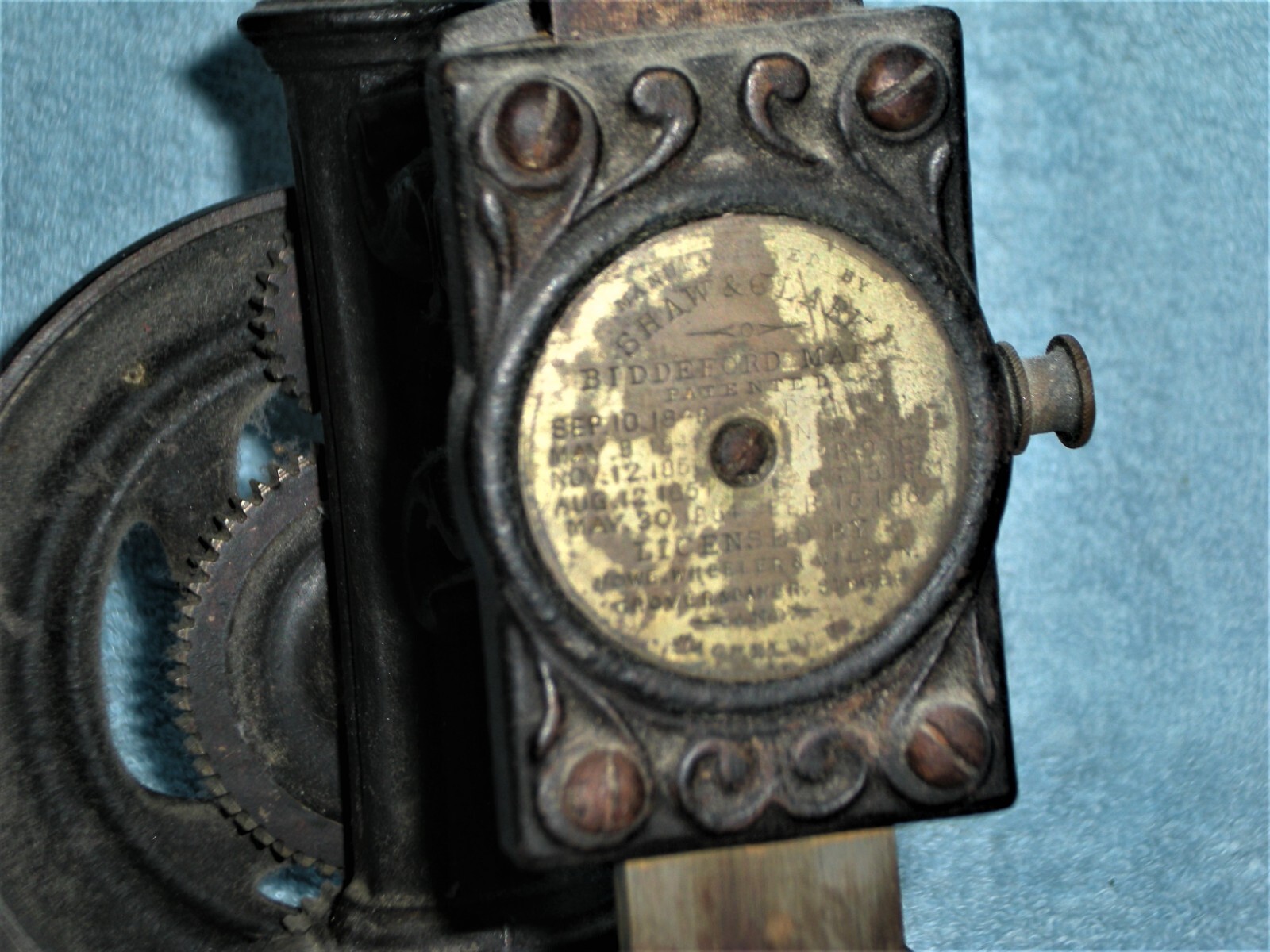 RARE CAST IRON ANTIQUE SHAW & CLARK SKINNY PILLAR SEWING MACHINE | eBay