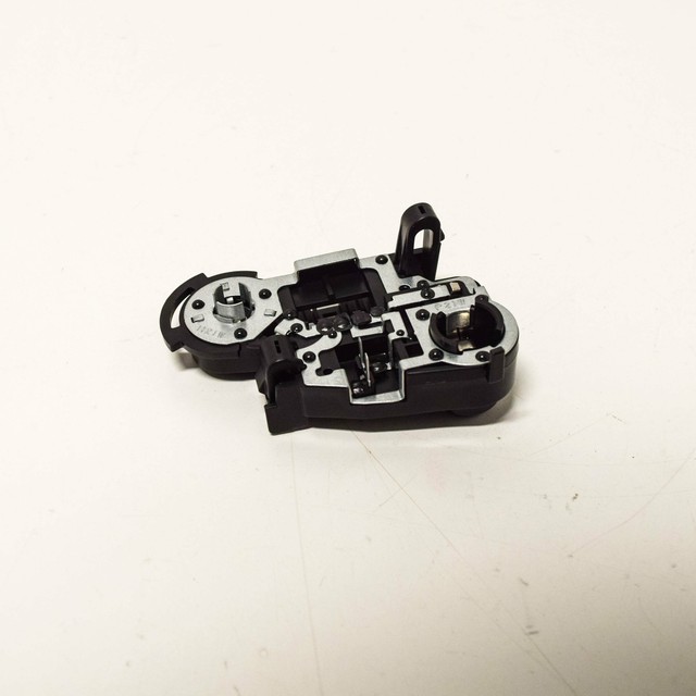 OEM BMW F30 F31 Bulb Holder Rear Light in Trunk Lid Right 7313060 ...