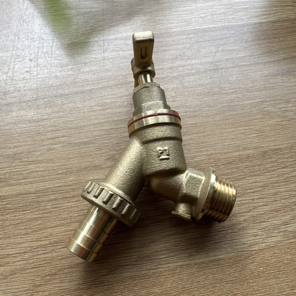 1/2" Outside Tap With Double Check Valve - BS1010 Hose Union Bib Tap ...