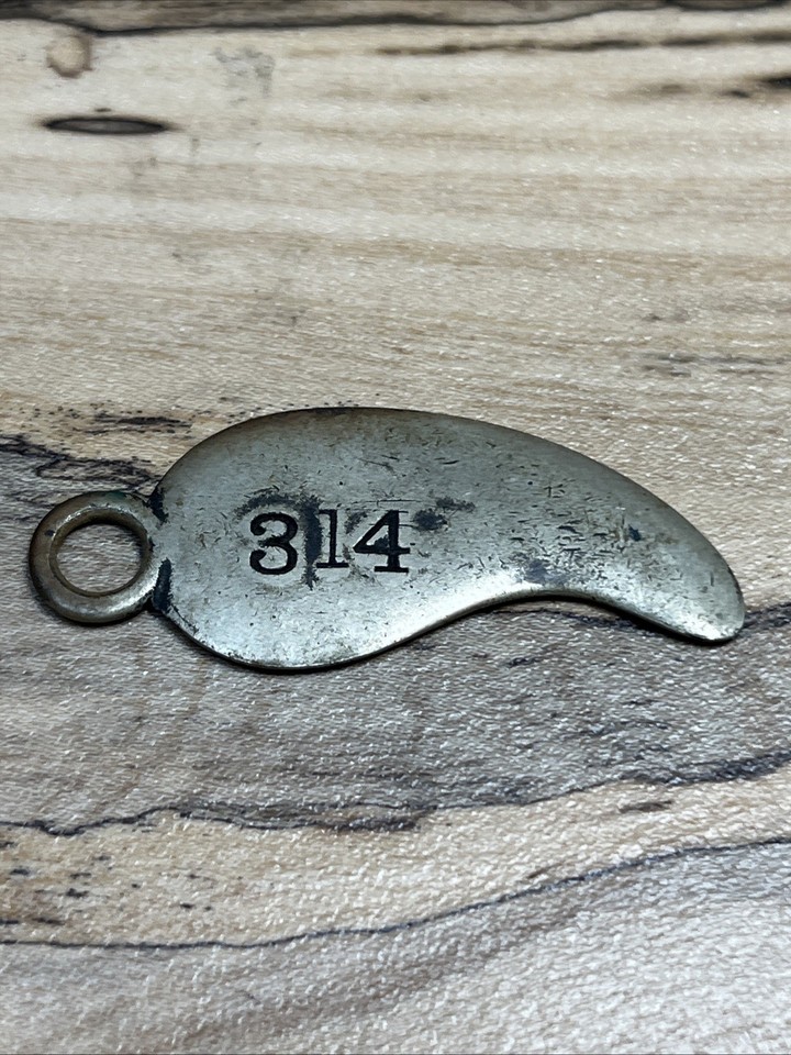 National Exchange Bank Wheeling W. Va. Key Fob *B575 | eBay