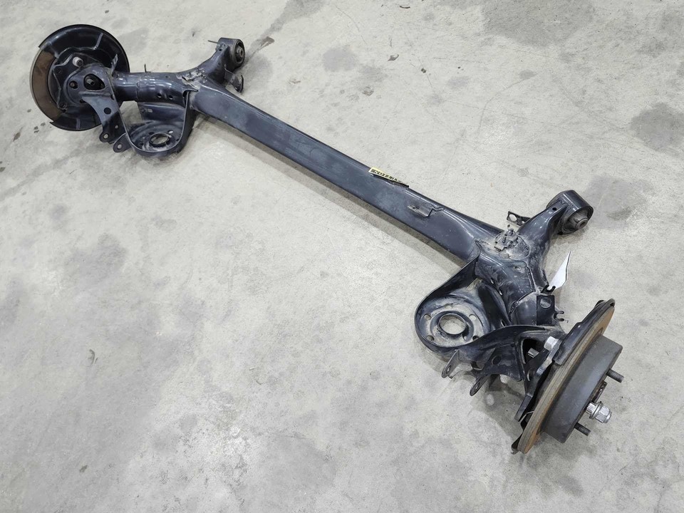 12-18 Toyota Prius V Rear Beam Axle Assembly Genuine OEM Part ...