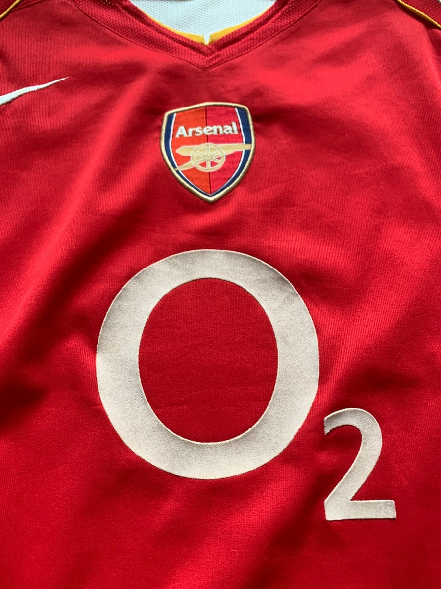 Arsenal 2004 - 2005 Home football shirt jersey Nike size M Arsenal 2004 - 2005 Home football shirt jersey Nike size M