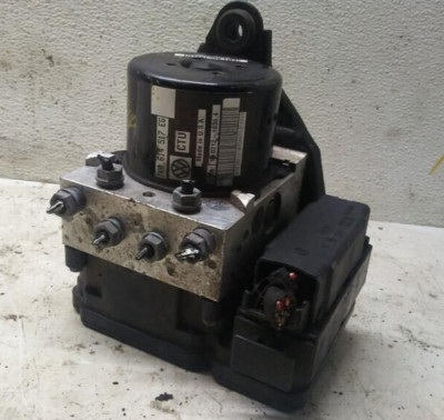 2015-2016 Volkswagen Jetta ABS Anti-Lock Brake Pump Control Module ...