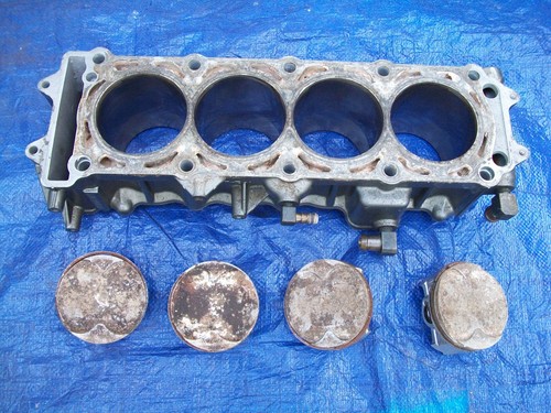 Kawasaki STX 12F Engine Cylinder block and pistons top end jug head ...