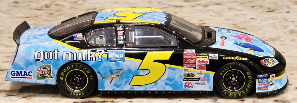 2003 #5 Terry Labonte Kellogg's/got milk? Finding Nemo 1:24 Diecast ...