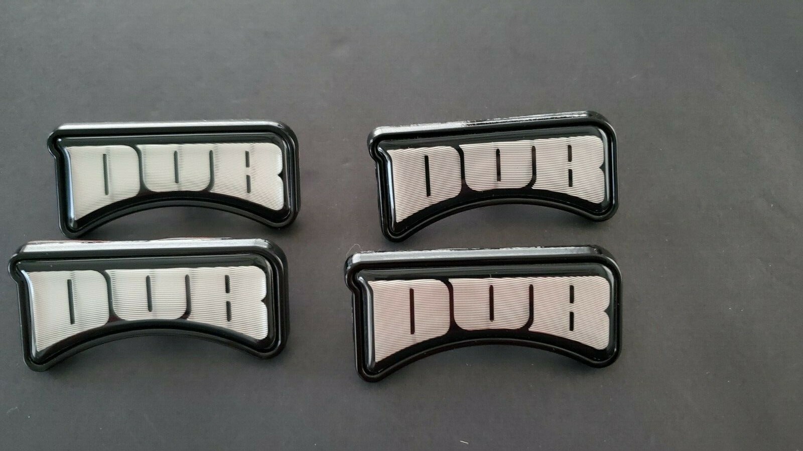 DUB Wheels Spinner Logo Plates badge Pack of 4 65mm 5220-17 New DUB rim ...