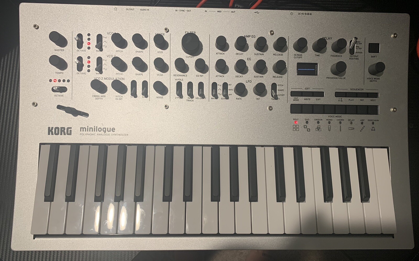 KORG Minilogue Polyphonic Analog Synthesizer - Original Owner/Box/Cord ...