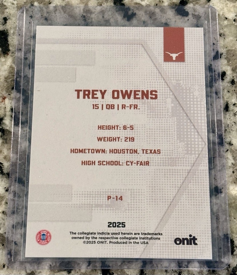 Trey Owens 2025 Onit Athlete Texas Longhorns Football Purple Holo ...