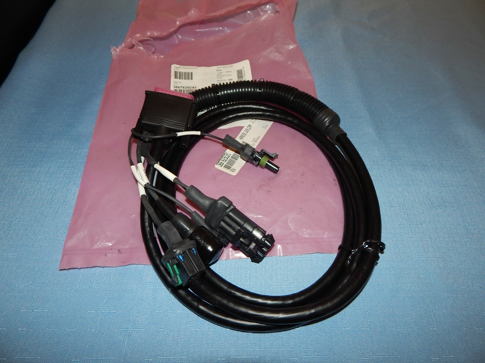 Pana Pacific International Navistar Computer Wiring Harness 3667625C91 ...