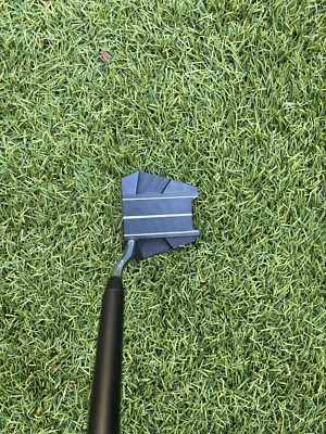 Odyssey Eleven Tour Lined 38" RH Putter - Rickie Fowler style ...