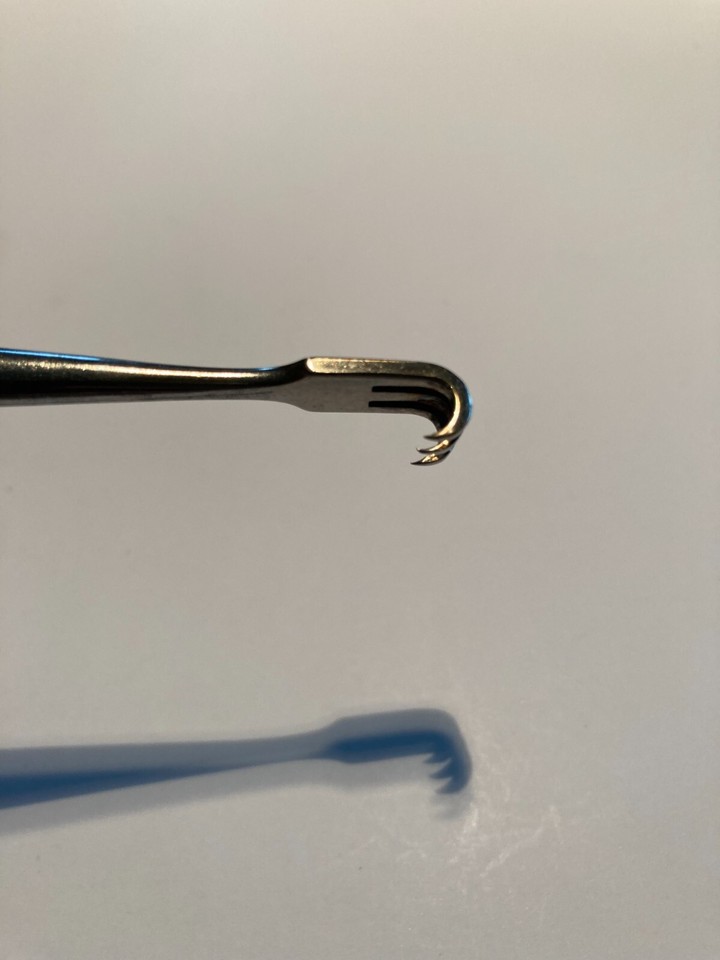 Zimmer Senn Sharp Double Ended Retractor Instrument | eBay