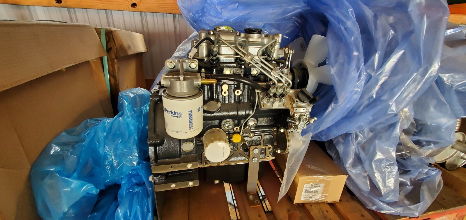 NEW Perkins 3 Cylinder 403-11 Diesel Engine CAT 1.1 | eBay